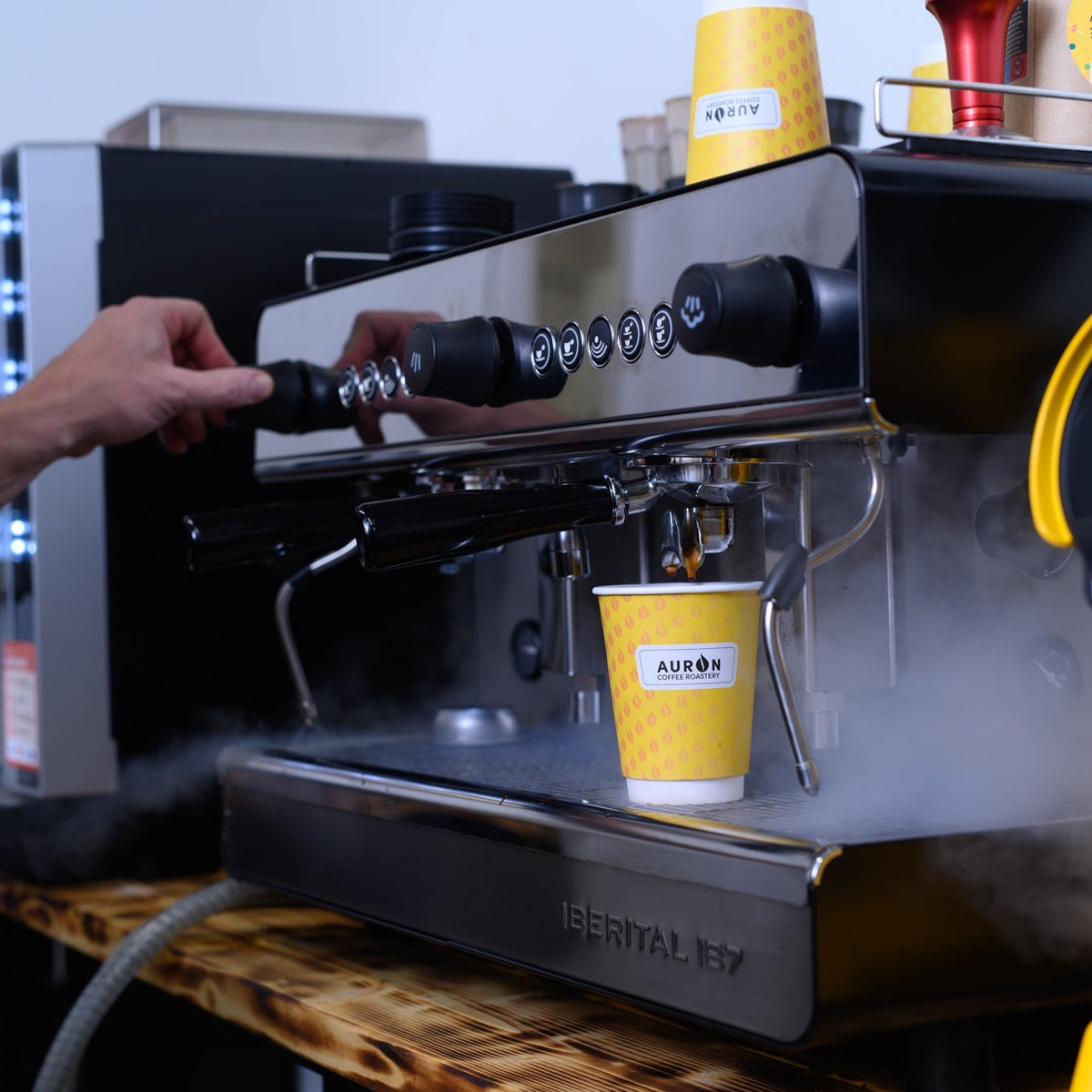 Kafijas iekārtu noma – AURON COFFEE ROASTERY